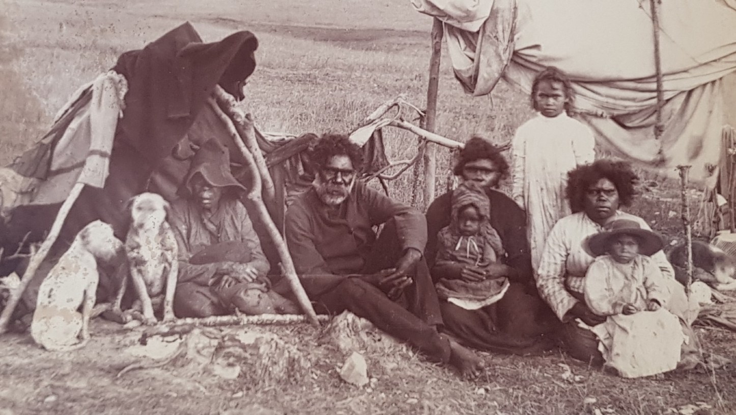 aboriginal-family-queens-park-ipswich-c1890-sue-bostock-elms-family ...